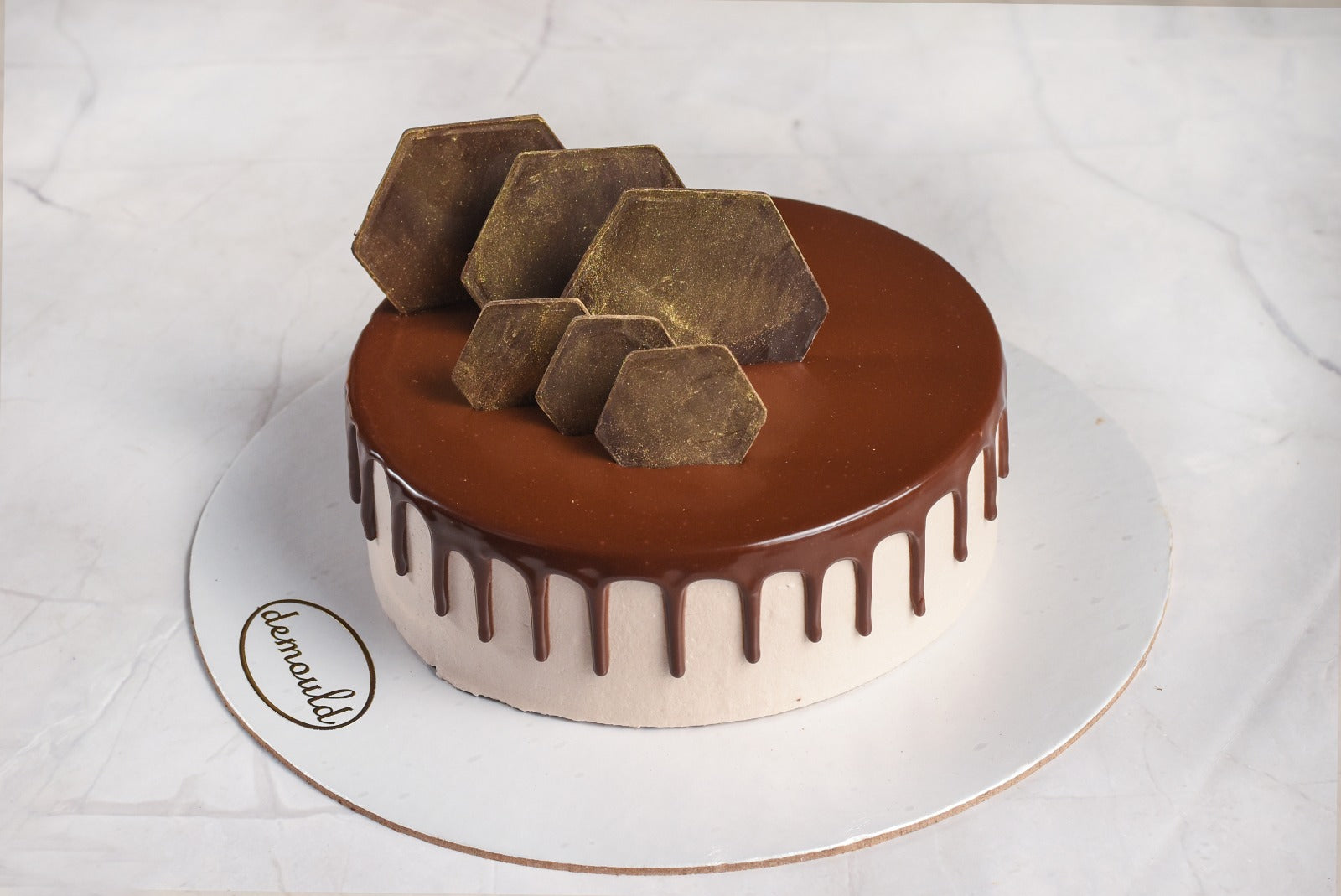 Moist Chocolate/Chocolate Chip Cake – Demould